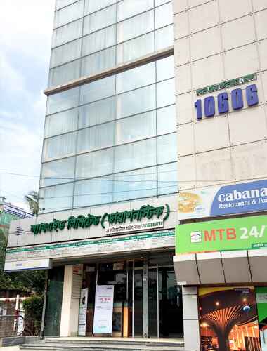 Labaid Logo PRINTS – Fosbis W.L.L. Design & Marketing